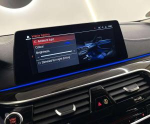 Blue BMW 520 2019 in Marijampole, with an engine capacity of 2.00 L and mileage of 321 thousand km for 17650 €, photo 8 on AUTOMOTO.COM.LV