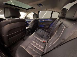 Blue BMW 520 2019 in Marijampole, with an engine capacity of 2.00 L and mileage of 321 thousand km for 17650 €, photo 26 on AUTOMOTO.COM.LV