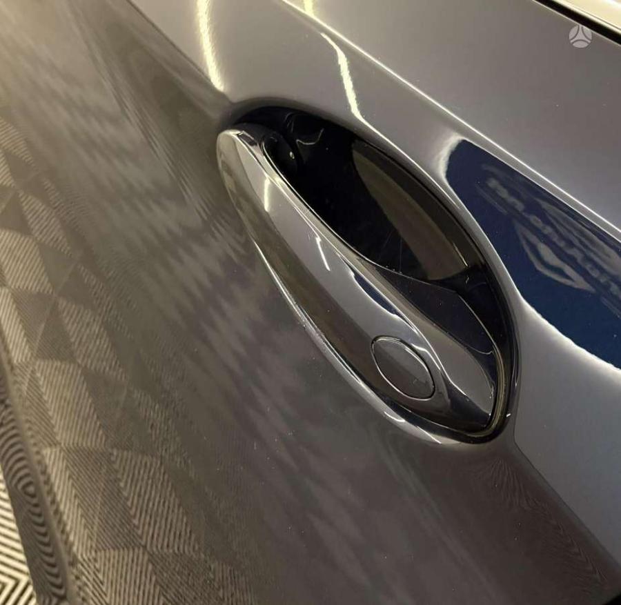Blue BMW 520 2019 in Marijampole, with an engine capacity of 2.00 L and mileage of 321 thousand km for 17650 €, photo 35 on AUTOMOTO.COM.LV