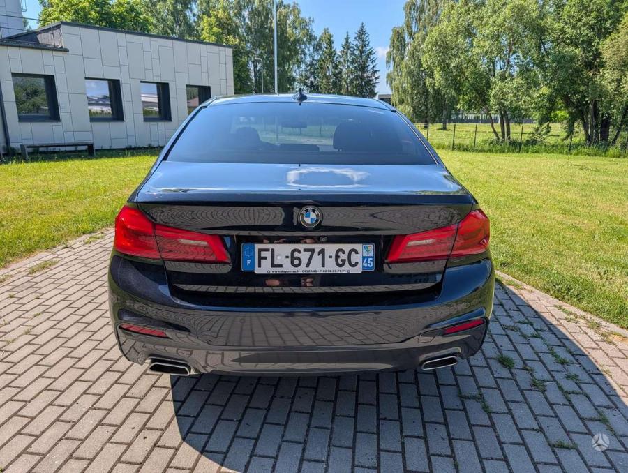 Zils BMW 520 2019 Tauragė, ar dzinēja tilpumu 2.00 L un nobraukumu 300 tūkst. km par 17969 €, foto 6 vietnē AUTOMOTO.COM.LV