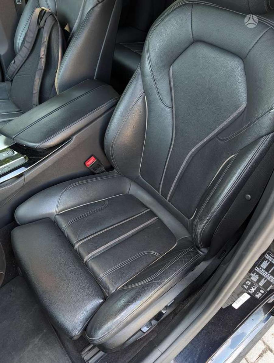 Zils BMW 520 2019 Tauragė, ar dzinēja tilpumu 2.00 L un nobraukumu 300 tūkst. km par 17969 €, foto 17 vietnē AUTOMOTO.COM.LV