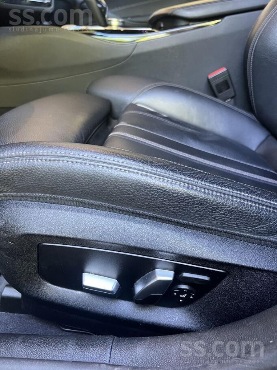 Zils BMW 520 2021 Rīga, ar dzinēja tilpumu 2.00 L un nobraukumu 164 tūkst. km par 33100 €, foto 16 vietnē AUTOMOTO.COM.LV
