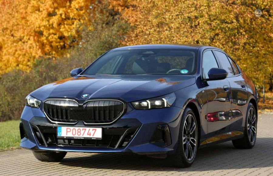 Zils BMW 520 2023 Viļņa, ar dzinēja tilpumu 2.00 L un nobraukumu 51 tūkst. km par 52900 €, foto 3 vietnē AUTOMOTO.COM.LV