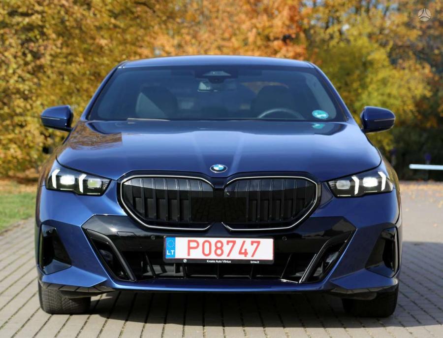 Zils BMW 520 2023 Viļņa, ar dzinēja tilpumu 2.00 L un nobraukumu 51 tūkst. km par 52900 €, foto 5 vietnē AUTOMOTO.COM.LV