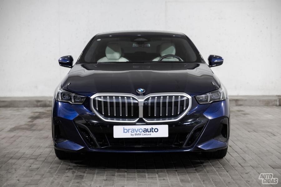 Zils BMW 520 2023 Viļņa, ar dzinēja tilpumu 2.00 L un nobraukumu 89 tūkst. km par 49991 €, foto 3 vietnē AUTOMOTO.COM.LV