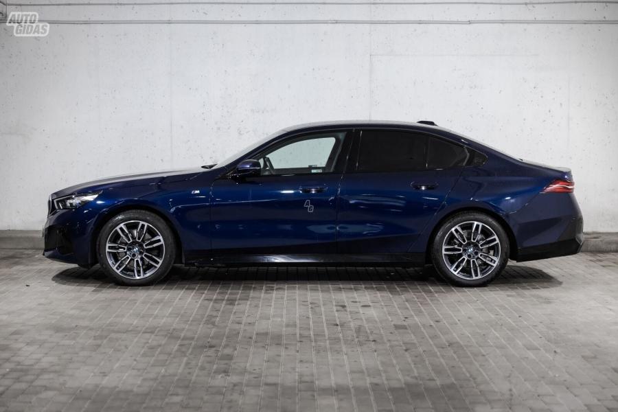 Zils BMW 520 2023 Viļņa, ar dzinēja tilpumu 2.00 L un nobraukumu 89 tūkst. km par 49991 €, foto 5 vietnē AUTOMOTO.COM.LV