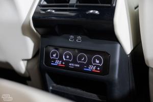 Zils BMW 520 2023 Viļņa, ar dzinēja tilpumu 2.00 L un nobraukumu 89 tūkst. km par 49991 €, foto 16 vietnē AUTOMOTO.COM.LV