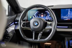 Zils BMW 520 2023 Viļņa, ar dzinēja tilpumu 2.00 L un nobraukumu 89 tūkst. km par 49991 €, foto 18 vietnē AUTOMOTO.COM.LV