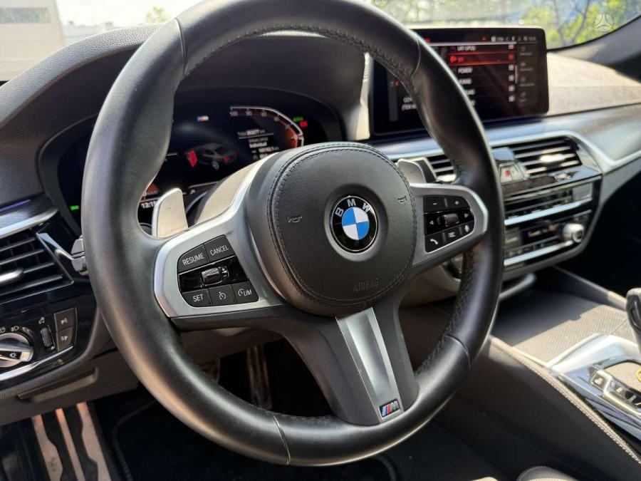 Синий БМВ 520 2023 в Каунас, объемом двигателя 2.00 л и пробегом 263 тыс. км за 23600 €, фото 12 на AUTOMOTO.COM.LV