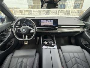 Zils BMW 520 2024 Viļņa, ar dzinēja tilpumu 2.00 L un nobraukumu 38 tūkst. km par 50900 €, foto 13 vietnē AUTOMOTO.COM.LV