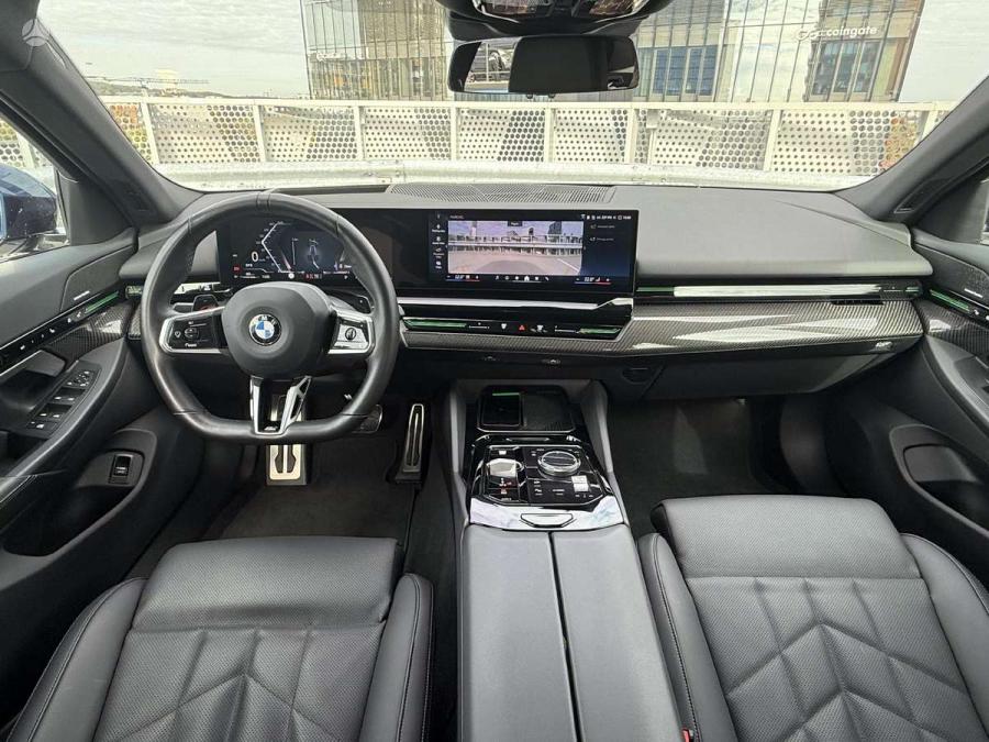 Zils BMW 520 2024 Viļņa, ar dzinēja tilpumu 2.00 L un nobraukumu 38 tūkst. km par 50900 €, foto 13 vietnē AUTOMOTO.COM.LV