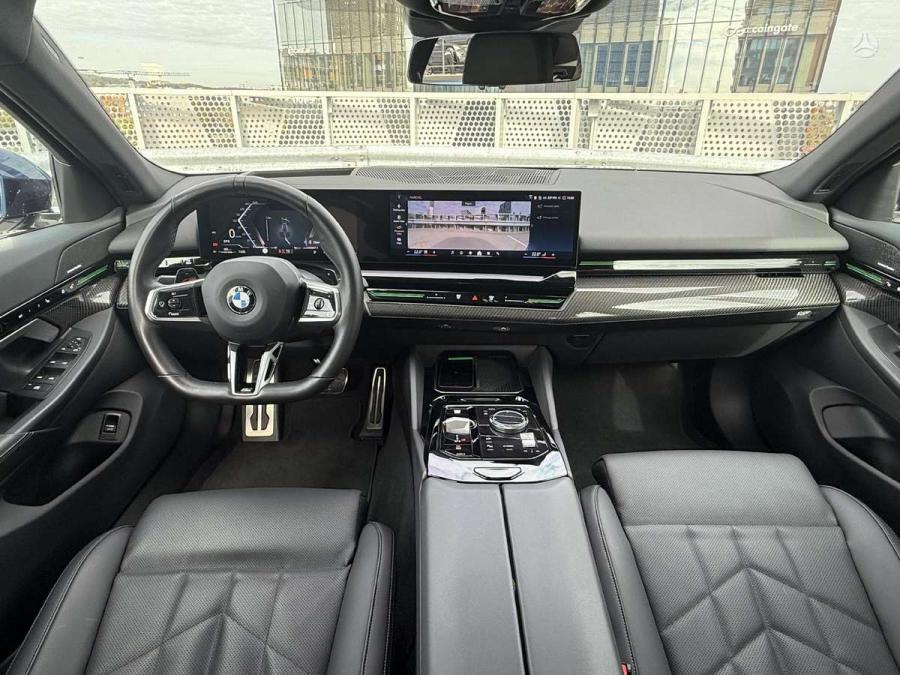 Zils BMW 520 2024 Viļņa, ar dzinēja tilpumu 2.00 L un nobraukumu 39 tūkst. km par 50900 €, foto 13 vietnē AUTOMOTO.COM.LV