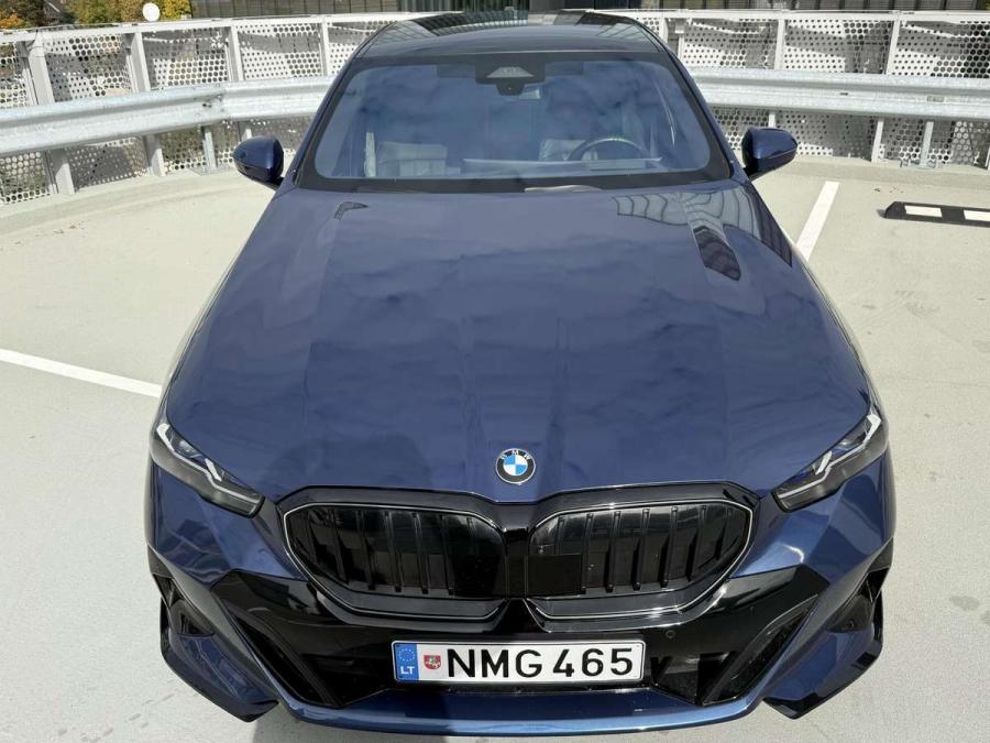 Zils BMW 520 2024 Viļņa, ar dzinēja tilpumu 2.00 L un nobraukumu 39 tūkst. km par 50900 €, foto 25 vietnē AUTOMOTO.COM.LV