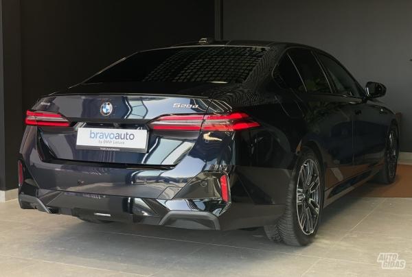 Blue BMW 520 2024 in Klaipeda, with an engine capacity of 2.00 L and mileage of 65 thousand km for 54991 €, photo 5 on AUTOMOTO.COM.LV