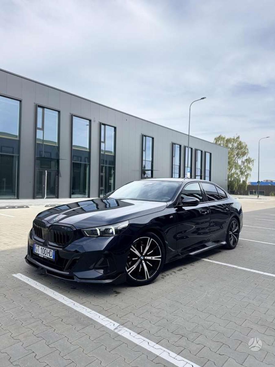 Zils BMW 520 2024 Viļņa, ar dzinēja tilpumu 2.00 L un nobraukumu 195 tūkst. km par 48000 €, foto 5 vietnē AUTOMOTO.COM.LV