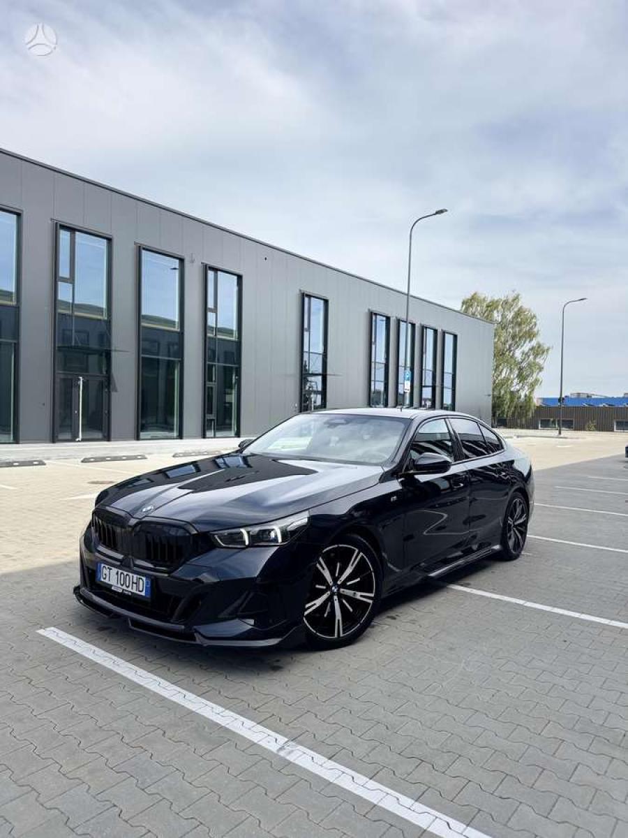 Zils BMW 520 2024 Viļņa, ar dzinēja tilpumu 2.00 L un nobraukumu 195 tūkst. km par 48000 €, foto 6 vietnē AUTOMOTO.COM.LV