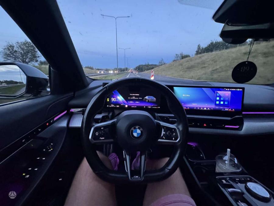 Zils BMW 520 2024 Viļņa, ar dzinēja tilpumu 2.00 L un nobraukumu 195 tūkst. km par 48000 €, foto 10 vietnē AUTOMOTO.COM.LV