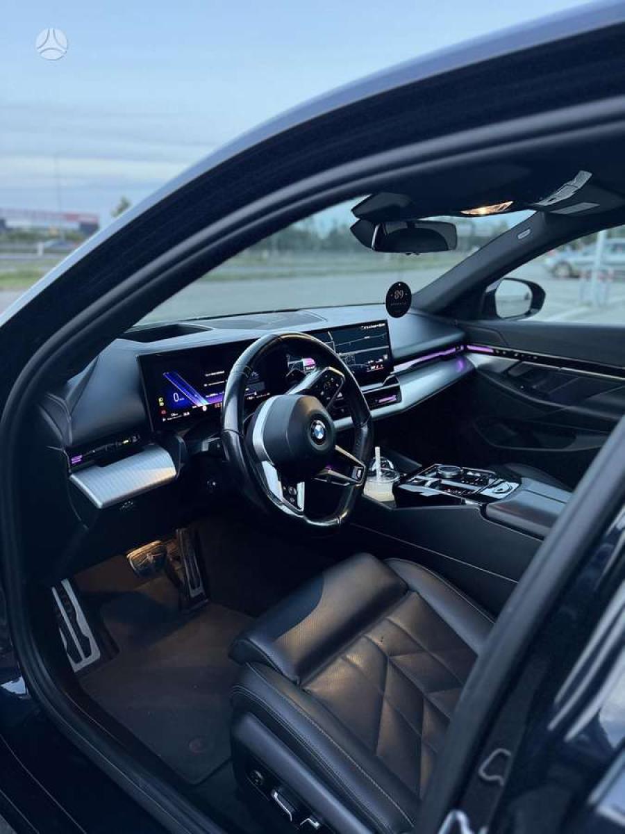 Zils BMW 520 2024 Viļņa, ar dzinēja tilpumu 2.00 L un nobraukumu 195 tūkst. km par 48000 €, foto 11 vietnē AUTOMOTO.COM.LV