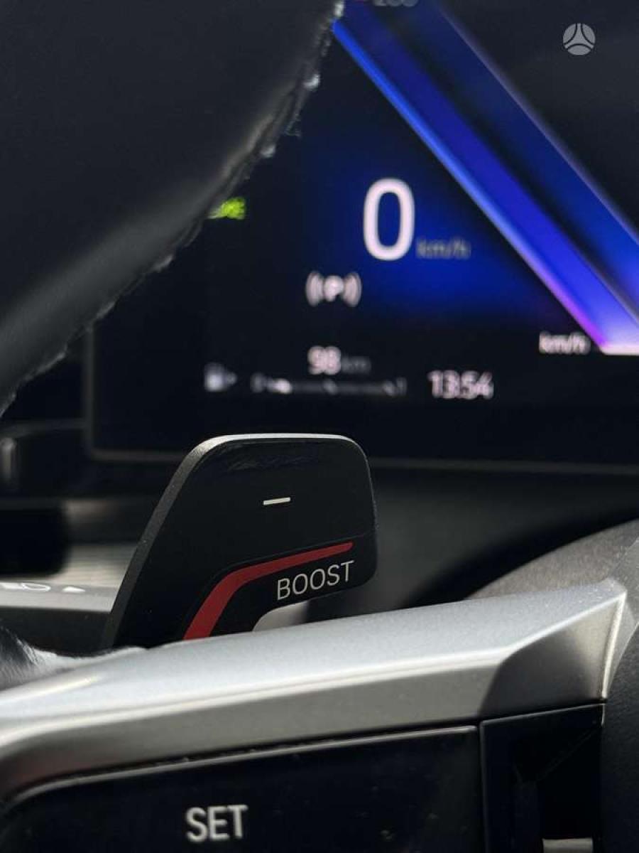 Zils BMW 520 2024 Viļņa, ar dzinēja tilpumu 2.00 L un nobraukumu 195 tūkst. km par 48000 €, foto 23 vietnē AUTOMOTO.COM.LV