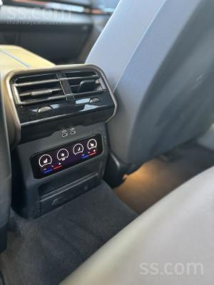 Zils BMW 520 2024 Liepāja, ar dzinēja tilpumu 2.00 L un nobraukumu 80 tūkst. km par 50000 €, foto 7 vietnē AUTOMOTO.COM.LV