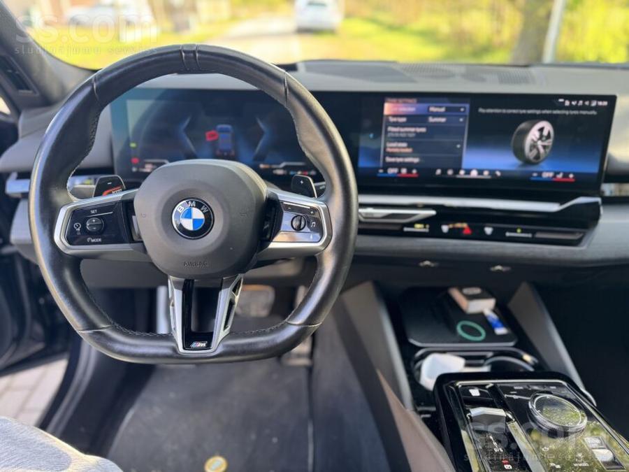 Zils BMW 520 2024 Liepāja, ar dzinēja tilpumu 2.00 L un nobraukumu 80 tūkst. km par 50000 €, foto 10 vietnē AUTOMOTO.COM.LV