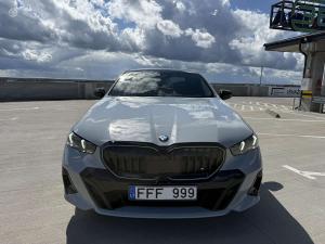 Blue BMW 520 2024 in Vilnius, with an engine capacity of 2.00 L and mileage of 59 thousand km for 55500 €, photo 4 on AUTOMOTO.COM.LV
