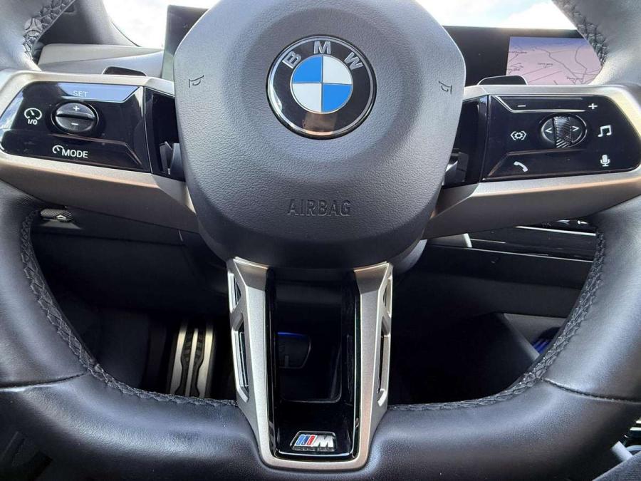 Blue BMW 520 2024 in Vilnius, with an engine capacity of 2.00 L and mileage of 59 thousand km for 55500 €, photo 21 on AUTOMOTO.COM.LV