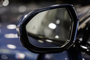 Blue BMW 520 2025 in Vilnius, with an engine capacity of 2.00 L and mileage of 9 thousand km for 65491 €, photo 8 on AUTOMOTO.COM.LV