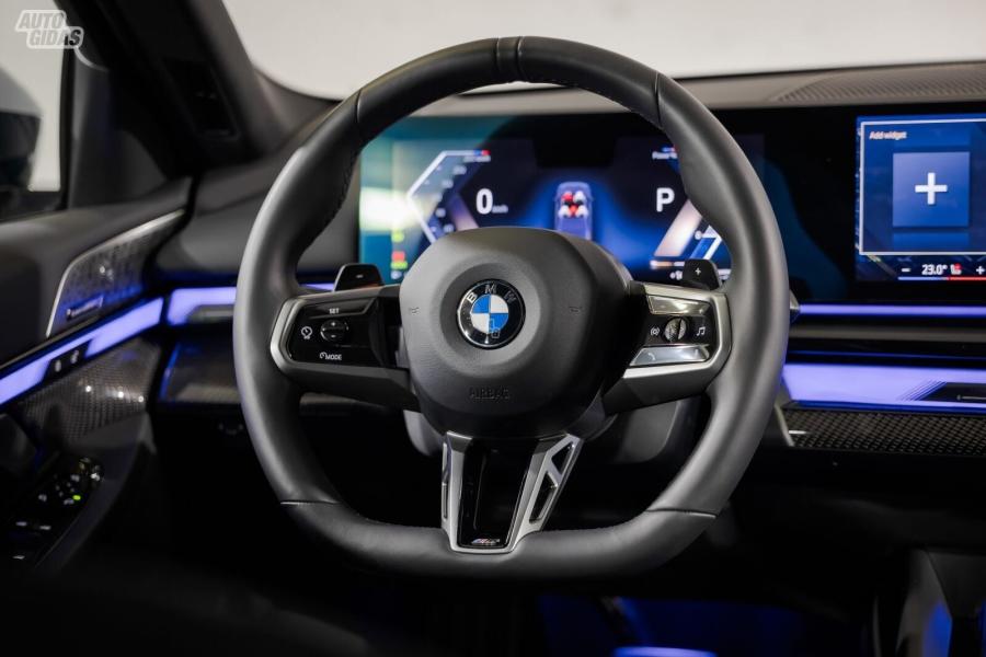 Blue BMW 520 2025 in Vilnius, with an engine capacity of 2.00 L and mileage of 9 thousand km for 65491 €, photo 20 on AUTOMOTO.COM.LV