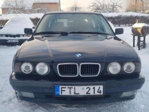 Blue BMW 520 1995 in Kretinga, with an engine capacity of 2.00 L and mileage of 450 thousand km for 2600 €, photo 5 on AUTOMOTO.COM.LV