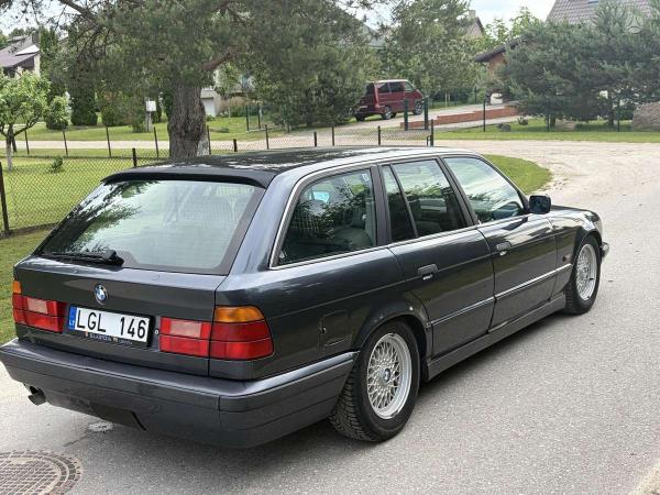 Синий БМВ 520 1995 в Кретинга, объемом двигателя 1.99 л и пробегом 300 тыс. км за 2900 €, фото 10 на AUTOMOTO.COM.LV