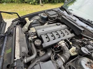 Zils BMW 520 1995 Kretinga, ar dzinēja tilpumu 1.99 L un nobraukumu 300 tūkst. km par 2900 €, foto 21 vietnē AUTOMOTO.COM.LV