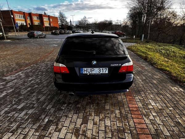 Blue BMW 520 2007 in Kursenai, with an engine capacity of 2.00 L and mileage of 380 thousand km for 3300 €, photo 5 on AUTOMOTO.COM.LV