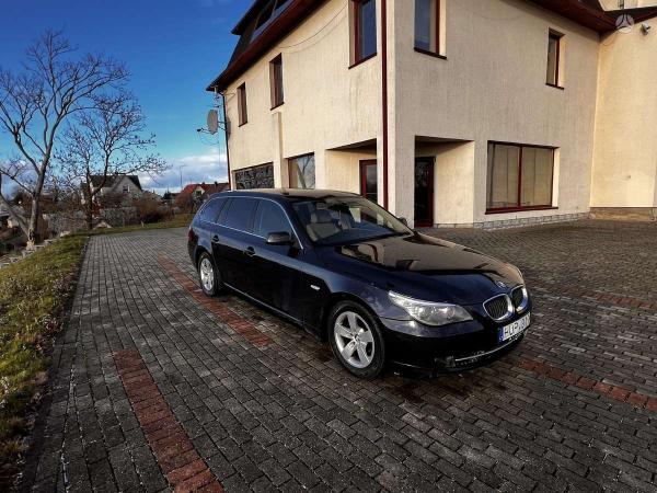 Blue BMW 520 2007 in Kursenai, with an engine capacity of 2.00 L and mileage of 380 thousand km for 3300 €, photo 7 on AUTOMOTO.COM.LV