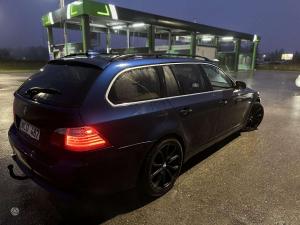 Blue BMW 520 2008 in Utena, with an engine capacity of 2.00 L and mileage of 470 thousand km for 2350 €, photo 2 on AUTOMOTO.COM.LV