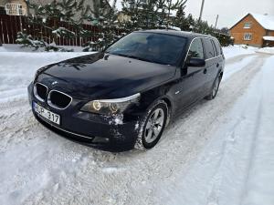 Blue BMW 520 2008 in Siauliai, with an engine capacity of 2.00 L and mileage of 381 thousand km for 3200 €, photo 2 on AUTOMOTO.COM.LV