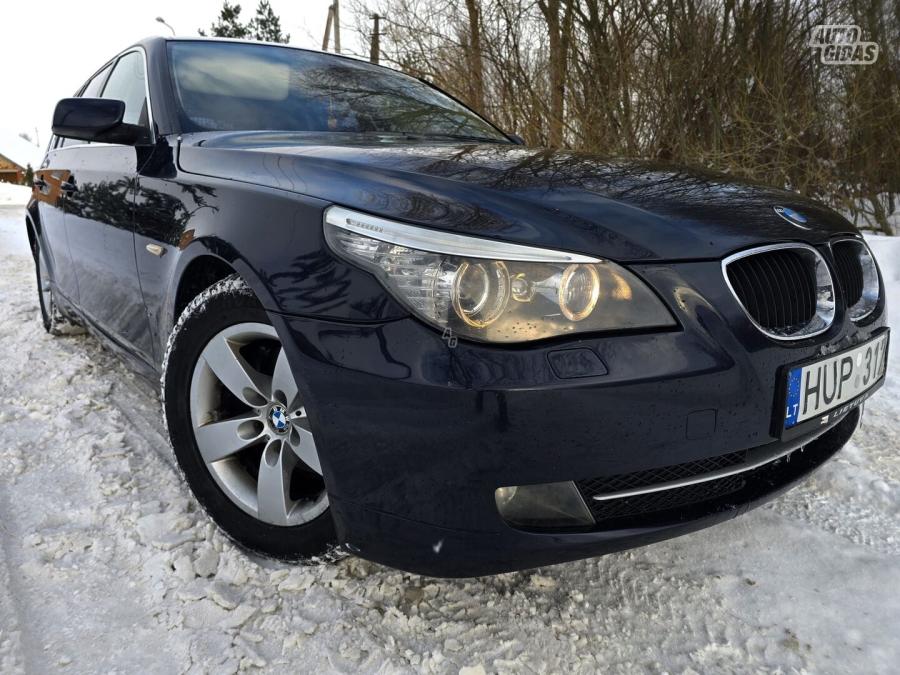 Blue BMW 520 2008 in Siauliai, with an engine capacity of 2.00 L and mileage of 381 thousand km for 3200 €, photo 17 on AUTOMOTO.COM.LV