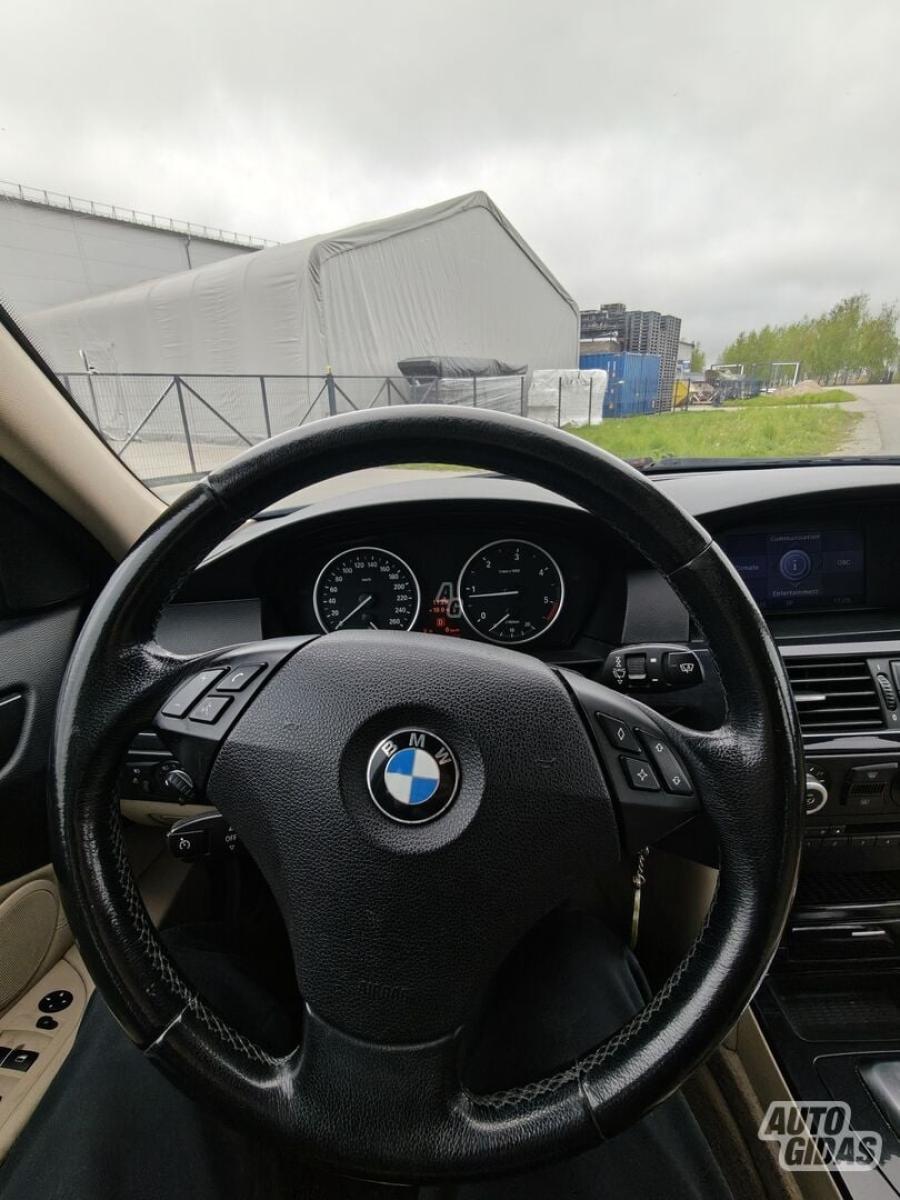 Blue BMW 520 2008 in Klaipeda, with an engine capacity of 2.00 L and mileage of 364 thousand km for 3500 €, photo 15 on AUTOMOTO.COM.LV
