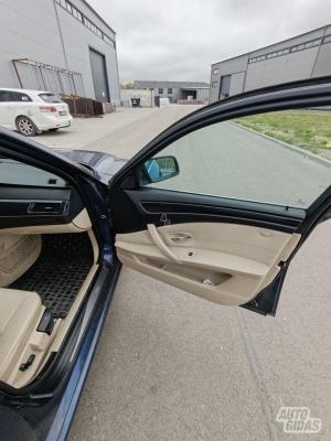Blue BMW 520 2008 in Klaipeda, with an engine capacity of 2.00 L and mileage of 364 thousand km for 3500 €, photo 16 on AUTOMOTO.COM.LV