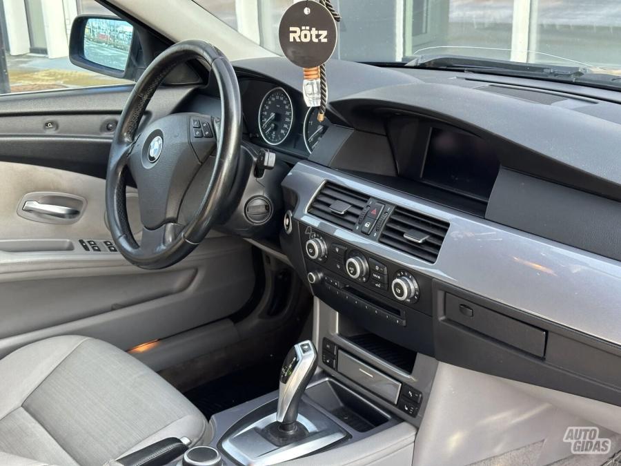 Zils BMW 520 2008 Viļņa, ar dzinēja tilpumu 2.00 L un nobraukumu 398 tūkst. km par 3000 €, foto 14 vietnē AUTOMOTO.COM.LV
