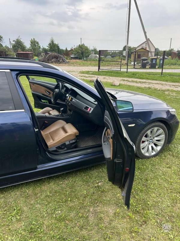 Blue BMW 520 2008 in Panevezys, with an engine capacity of 2.00 L and mileage of 380 thousand km for 3000 €, photo 4 on AUTOMOTO.COM.LV