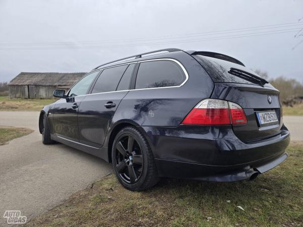 Blue BMW 520 2009 in Plunge, with an engine capacity of 2.00 L and mileage of 560 thousand km for 3000 €, photo 4 on AUTOMOTO.COM.LV