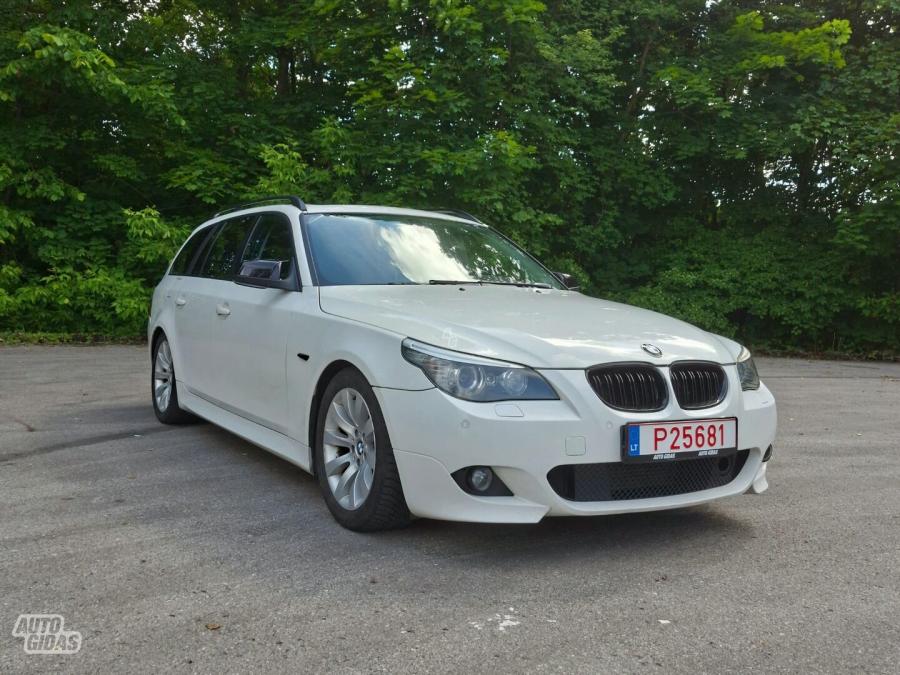 Blue BMW 520 2009 in Kaunas, with an engine capacity of 2.00 L and mileage of 350 thousand km for 4499 €, photo 3 on AUTOMOTO.COM.LV