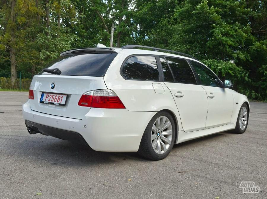 Blue BMW 520 2009 in Kaunas, with an engine capacity of 2.00 L and mileage of 350 thousand km for 4499 €, photo 5 on AUTOMOTO.COM.LV