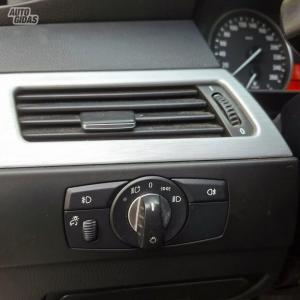 Blue BMW 520 2009 in Kaunas, with an engine capacity of 2.00 L and mileage of 350 thousand km for 4499 €, photo 24 on AUTOMOTO.COM.LV