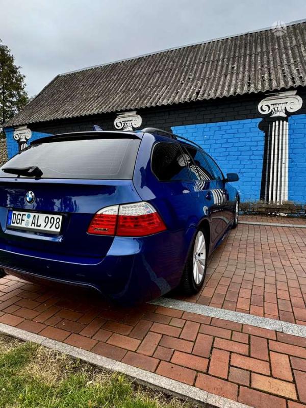Blue BMW 520 2009 in Marijampole, with an engine capacity of 2.00 L and mileage of 295 thousand km for 4999 €, photo 8 on AUTOMOTO.COM.LV