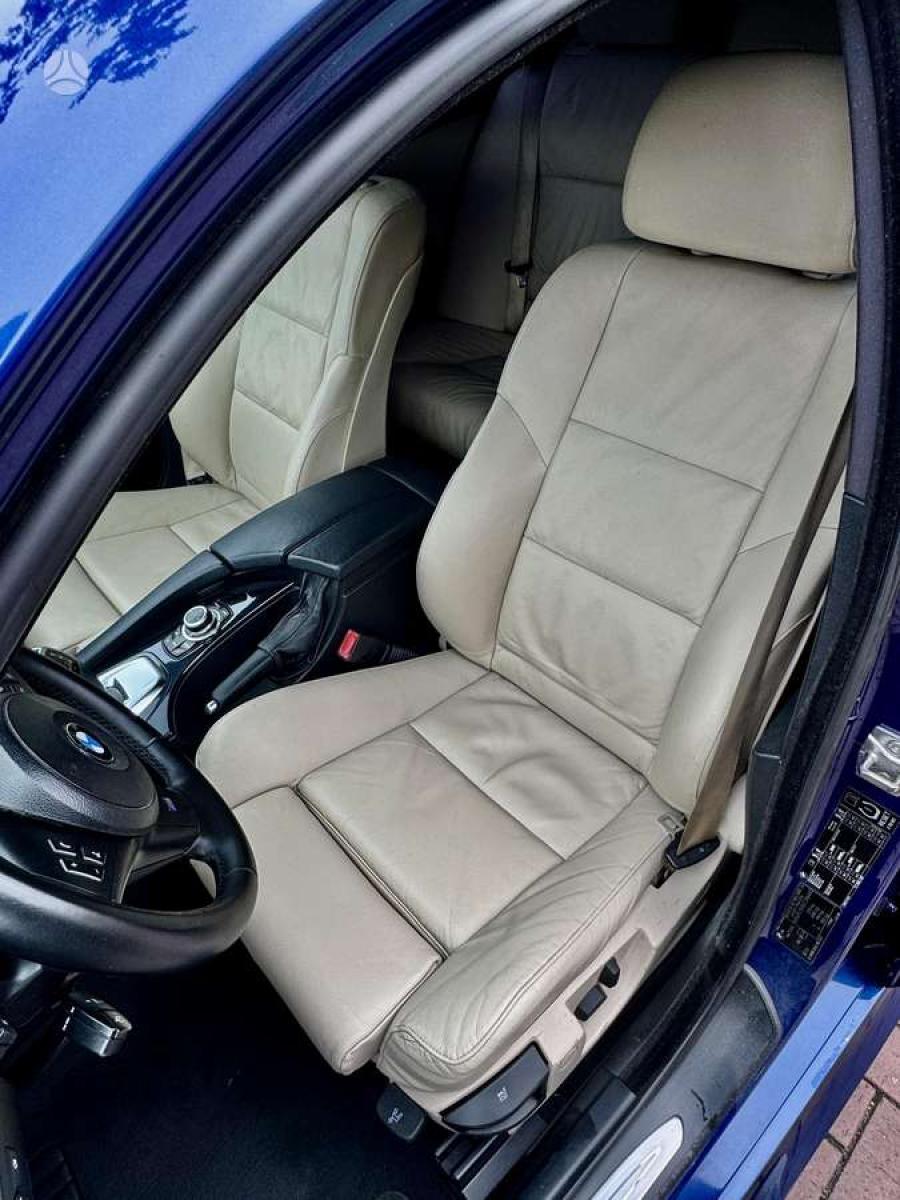 Blue BMW 520 2009 in Marijampole, with an engine capacity of 2.00 L and mileage of 295 thousand km for 4999 €, photo 13 on AUTOMOTO.COM.LV