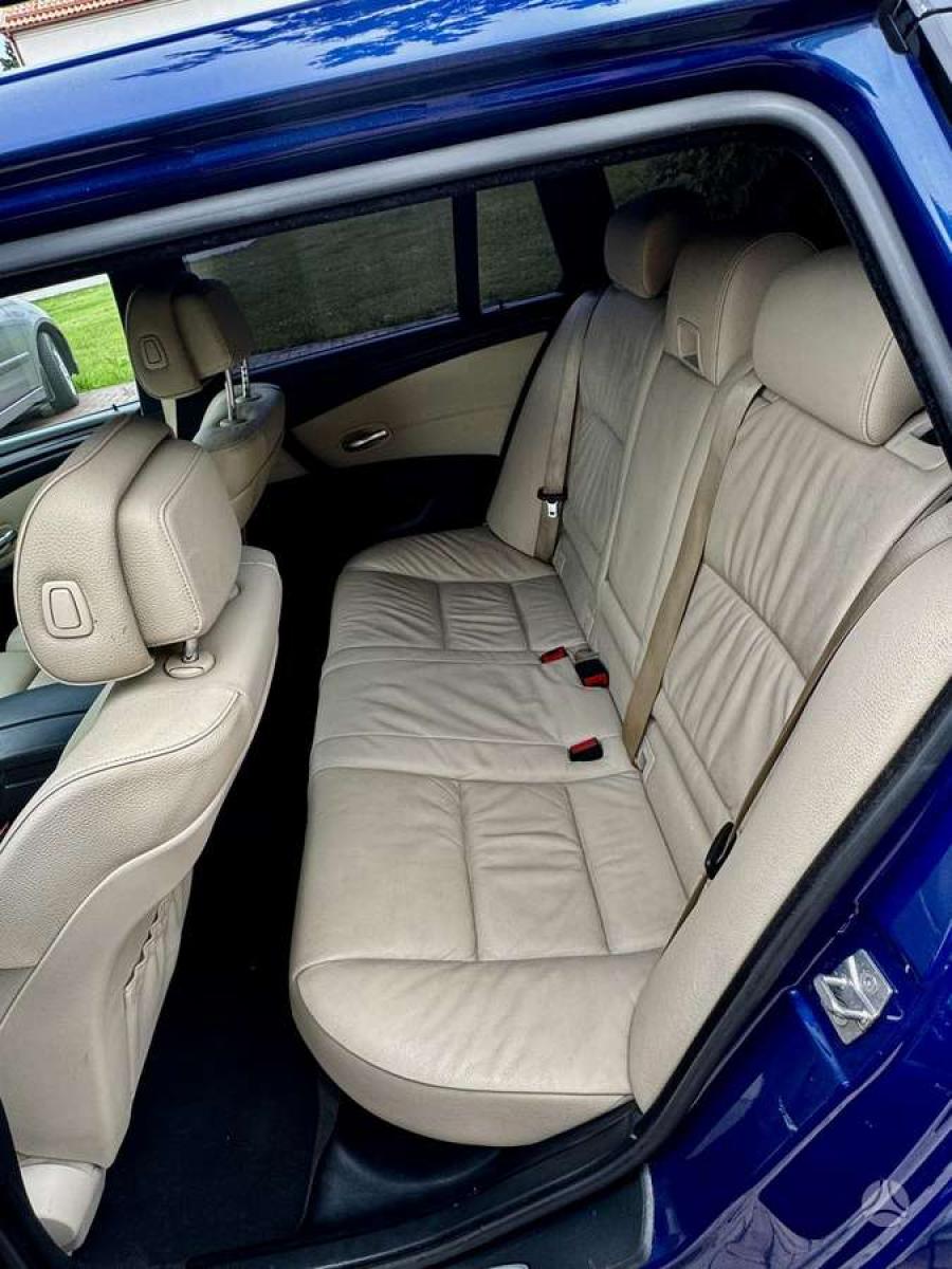 Blue BMW 520 2009 in Marijampole, with an engine capacity of 2.00 L and mileage of 295 thousand km for 4999 €, photo 15 on AUTOMOTO.COM.LV