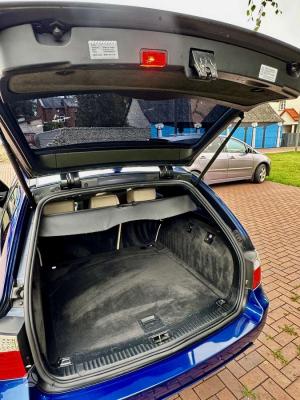 Blue BMW 520 2009 in Marijampole, with an engine capacity of 2.00 L and mileage of 295 thousand km for 4999 €, photo 23 on AUTOMOTO.COM.LV
