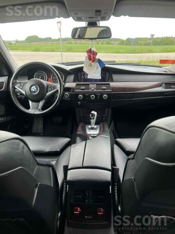Blue BMW 520 2009 in Rezekne, with an engine capacity of 2.00 L and mileage of 312 thousand km for 4900 €, photo 6 on AUTOMOTO.COM.LV